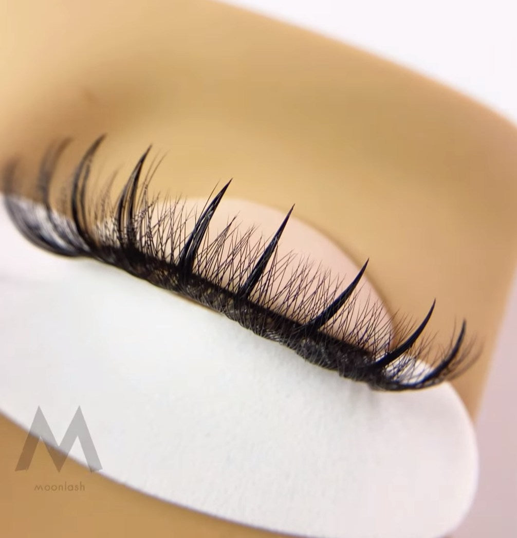 How To Make Wispy Spikes For Lash Extensions – Moonlash